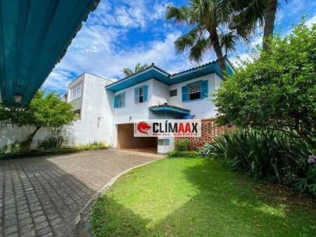 Sobrado em Alto da Lapa com 478m², 4 dormitórios, suíte e 607m² de terreno Zona Oeste SP