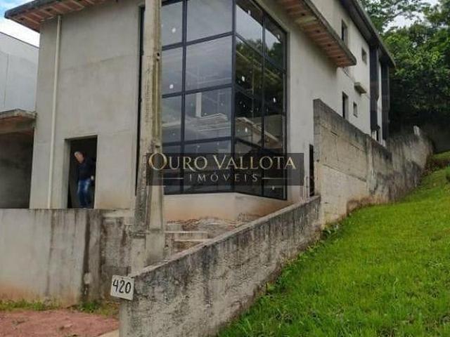 Sobrado com 4 dormitórios à venda, 470 m² por R$ 1.500.000,00 Arujá Arujá/SP