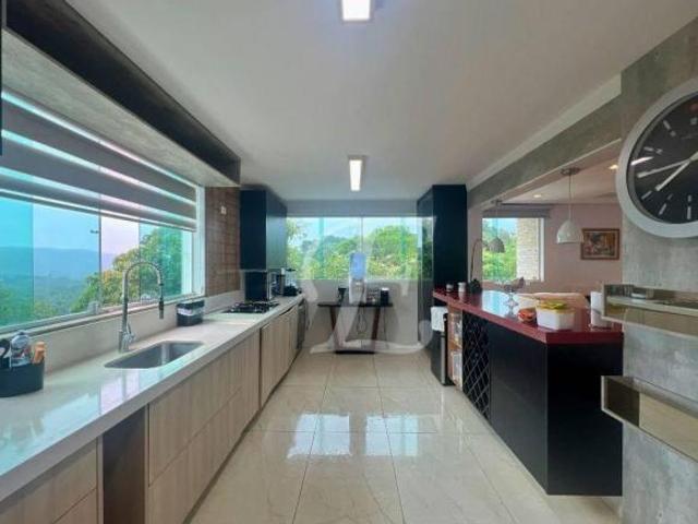 Sobrado com 4 dormitórios à venda, 480 m² por R$ 2.500.000,00 Alpes da Cantareira Mairiporã/SP