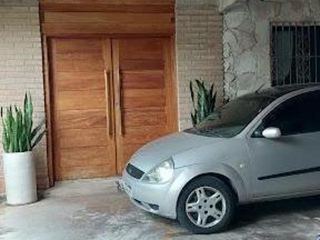 Sobrado com 4 dormitórios à venda, 480 m² por R$ 700.000,00 Santa Inês Caieiras/SP
