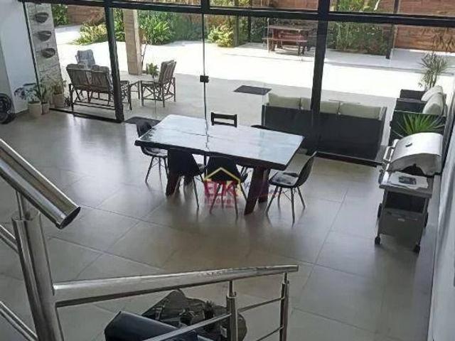 Sobrado com 4 dormitórios à venda, 500 m² por R$ 2.100.000,00 Ubatuba Ubatuba/SP