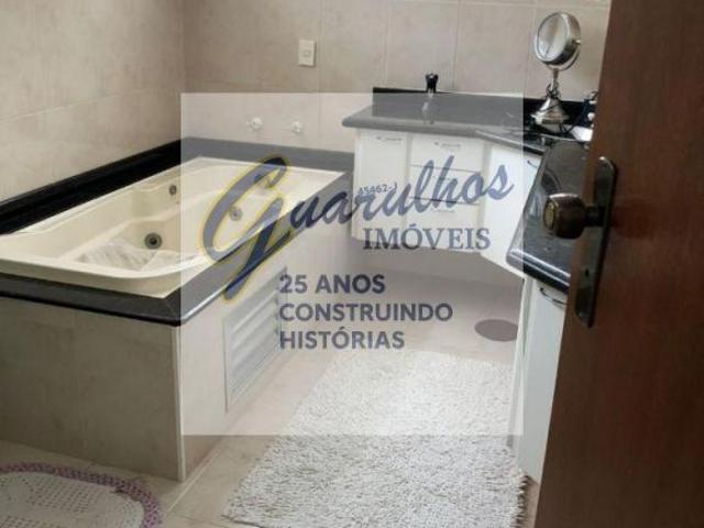 Sobrado com 4 dormitórios à venda, 500 m² por R$ 2.200.000,00 Vila Galvão Guarulhos/SP