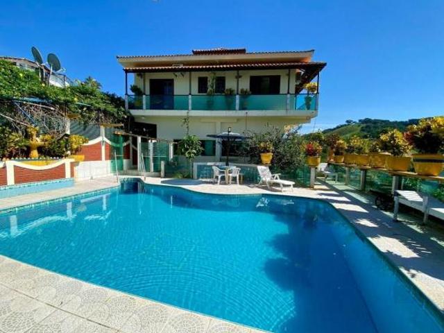 Sobrado com 4 dormitórios à venda, 500 m² por R$ 5.500.000,00 Rosa Helena Igaratá/SP