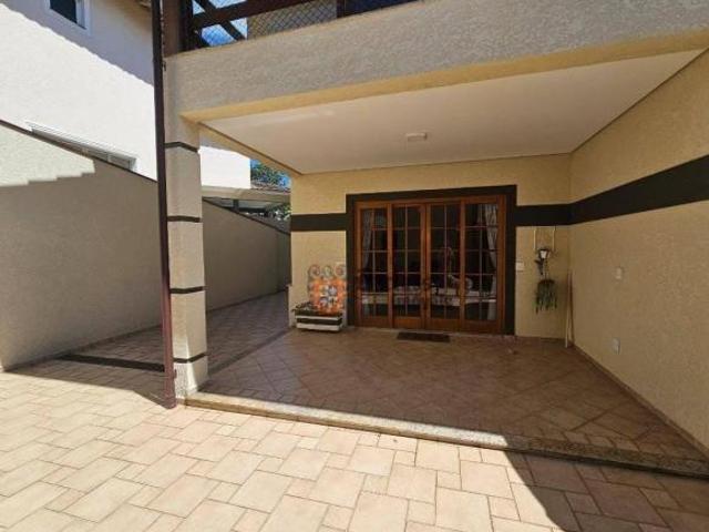 Sobrado com 4 dormitórios à venda, 550 m² por R$ 3.100.000 Condomínio Residencial Colinas de São F