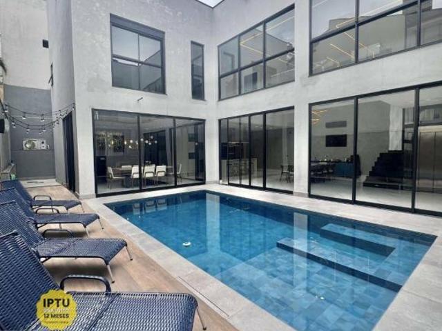 Sobrado com 4 dormitórios à venda, 550 m² por R$ 6.800.000,00 Swiss Park São Bernardo do Campo/S