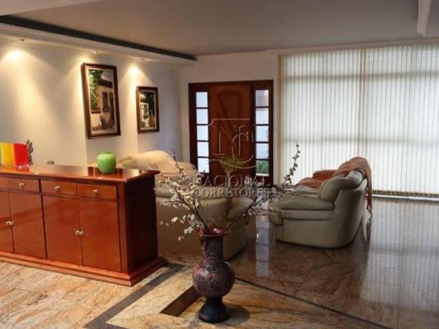 Sobrado com 4 dormitórios à venda, 613 m² por R$ 2.900.000,00 Vila Pires San