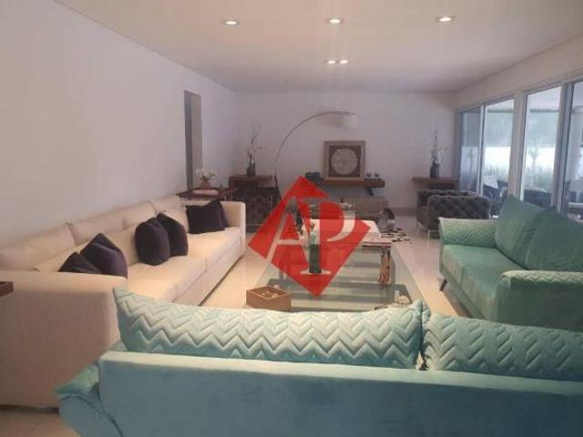 Sobrado com 4 dormitórios à venda, 900 m² por R$ 11.000.000,00 Tamboré 01 Barueri/SP
