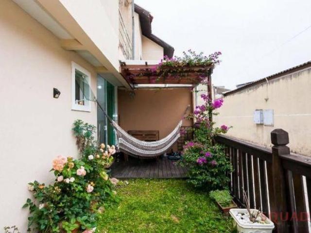 Sobrado com 4 dormitórios à venda, 94 m² por R$ 580.000,00 Uberaba Curitiba/PR