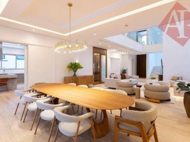 Sobrado com 4 dormitórios à venda, 994 m² por R$ 19.900.000,00 Alphaville 01 Barueri/SP