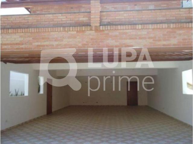 Sobrado com 4 dormitórios á venda no Tremembé