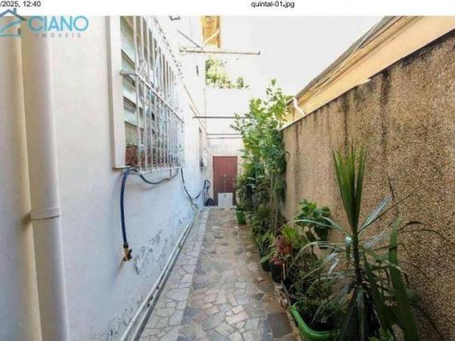 Sobrado com 4 dormitórios à venda por R$ 560.000,00 Jardim Miriam São Paulo/SP