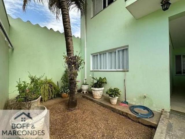 Sobrado com 4 dormitórios e edícula à venda, 207 m² por R$ 850.000 Parque Residencial Mayard Itu
