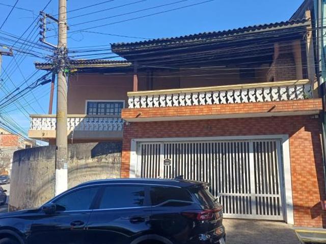 Sobrado com 4 dormitórios em Osasco