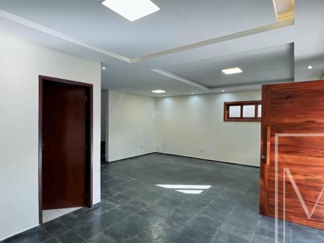 Sobrado Com 4 Dormitórios | Itaguá | Ubatuba SP
