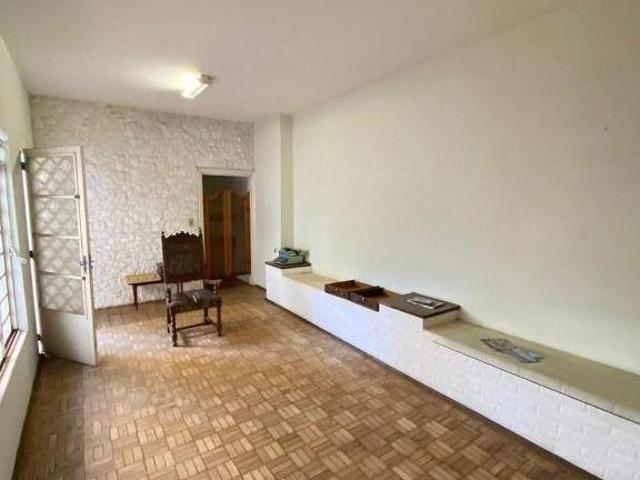 Sobrado com 4 dormitorios para alugar, 670 m2 por R$ 15.500,00/mes Centro Aracatuba/SP