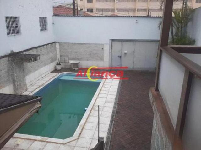 Sobrado com 4 dormitórios, piscina Gopoúva Guarulhos/SP