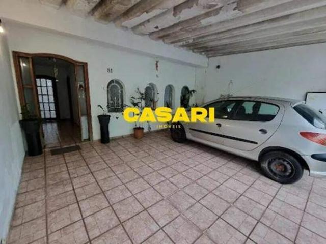 Sobrado com 4 Dormitórios, Suíte com Banheira e Terraço à Venda no Demarchi – 186 m²