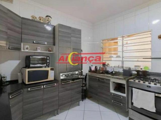 SOBRADO COM 4 DORMITÓRIOS SENDO C/ 3 SUITES A VENDA, 150 m² JARDIM SANTA CLARA GUARULHOS/SP