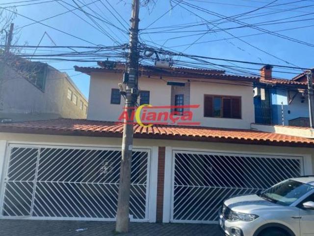 SOBRADO COM 4 DORMITÓRIOS SENDO 1 SUITE A VENDA, 370 m²Jardim Santa Bárbara Guarulhos SP
