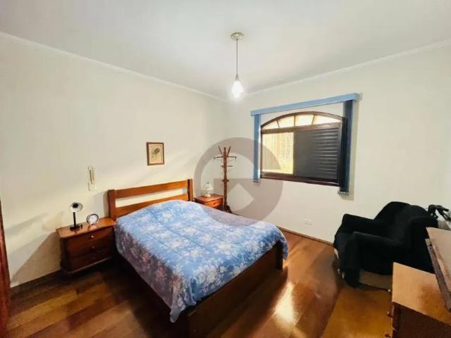 Butantã, Instituto de Previdencia, Sobrado com 4 Dormitórios, sendo 3 Suítes à venda, 200 m² por R$