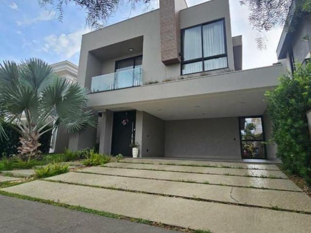Sobrado com 4 dormitórios sendo 3 suítes à venda, 258 m² por R$ 1.950.000 Condomínio Terras Alpha