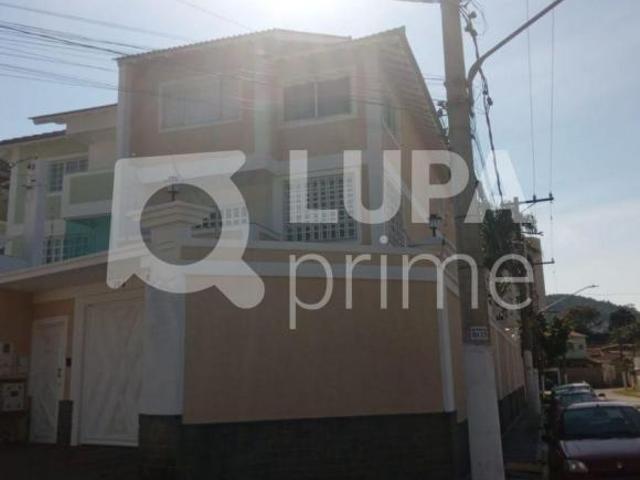 Sobrado com 4 dormitórios, 4 suítes à venda no Tremembé!
