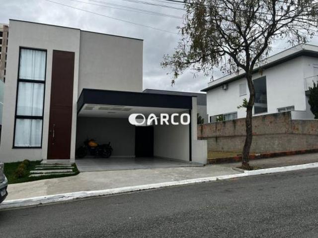 Sobrado com 4 Dorms sendo 3 suites Urbanova São José dos Campos SP