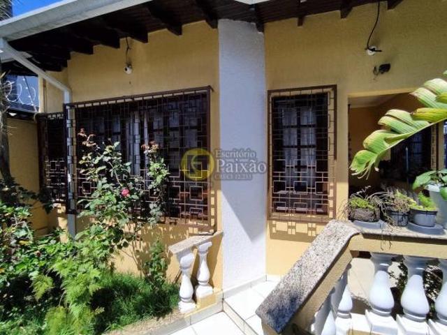 Sobrado com 4 dorms, Vila Cecília, Mogi das Cruzes R$ 1.2 mi, Cod: 141001