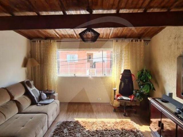 Sobrado com 4 quartos 3 banheiros 2 vagas 125m² Vila Nivi