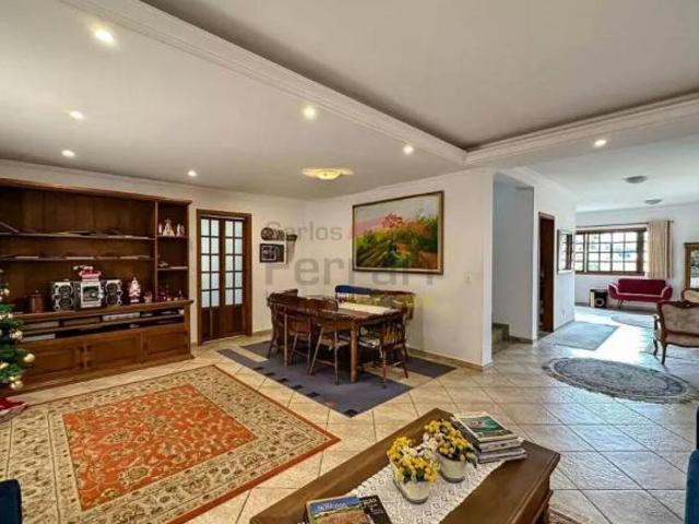 Sobrado com 4 Quartos 3 Suites 400m² Jardim São Bento