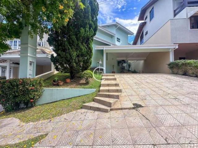 Sobrado com 4 quartos 3 suítes à venda, 260 m² por R$ 2.000.000 Urbanova São José dos Campos/S