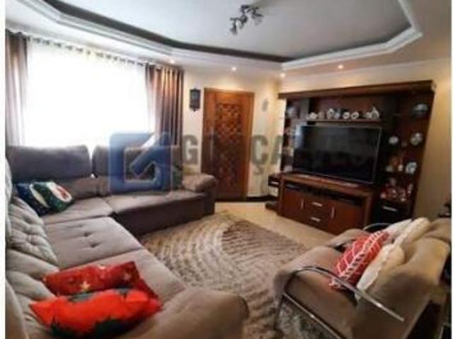 Sobrado com 4 Quartos, 2 Vagas em Nova Petrópolis – SBC