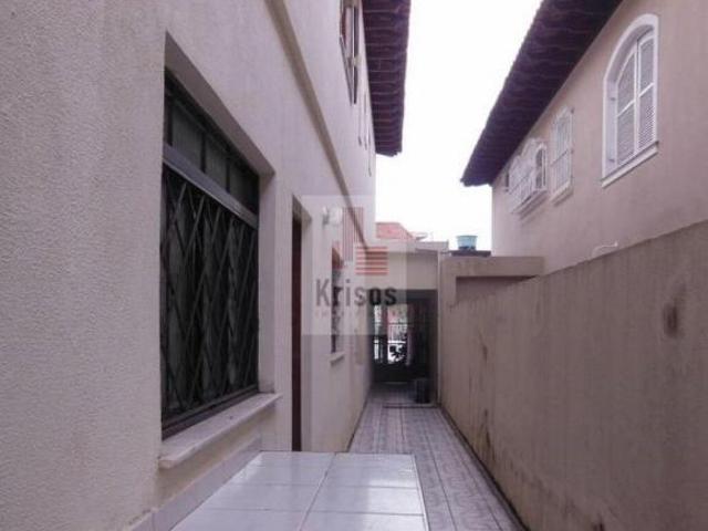 Sobrado com 4 quartos, 2 suítes na Vila Morse