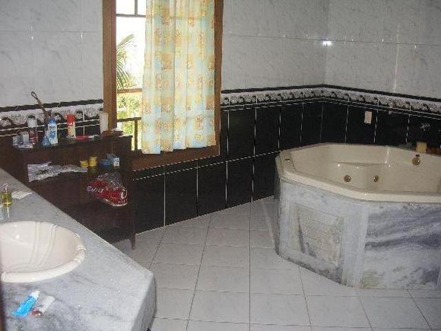 Sobrado com 4 quartos