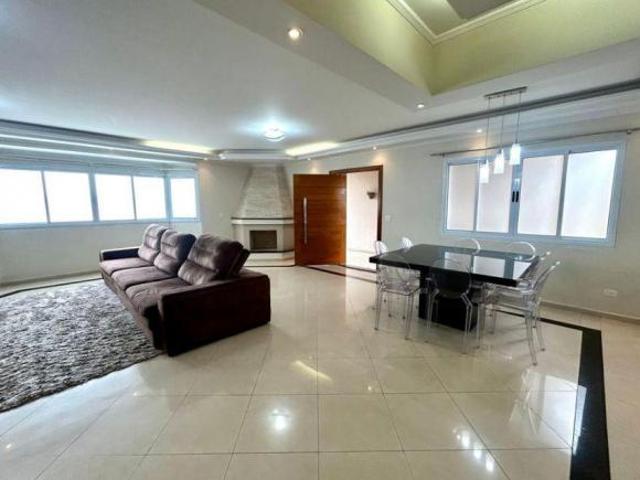 Sobrado com 4 quartos à venda, 427 m² por R$ 2.350.000 Vila Galvão Guarulhos/SP
