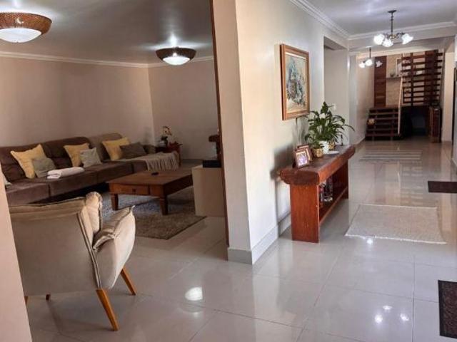 Sobrado com 4 quartos à venda, 450 m² por R$ 1.800.000 Pirucaia Mairiporã/SP