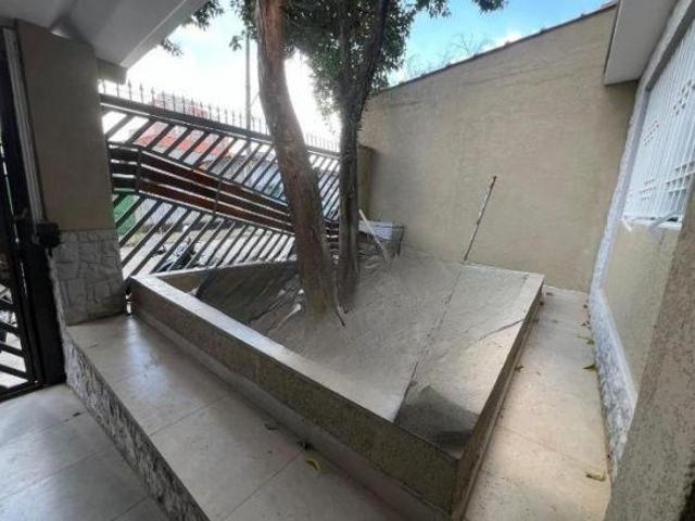 Sobrado com 4 quartos à venda, 190 m² por R$ 922.000 Vila Homero Thon Santo André/SP
