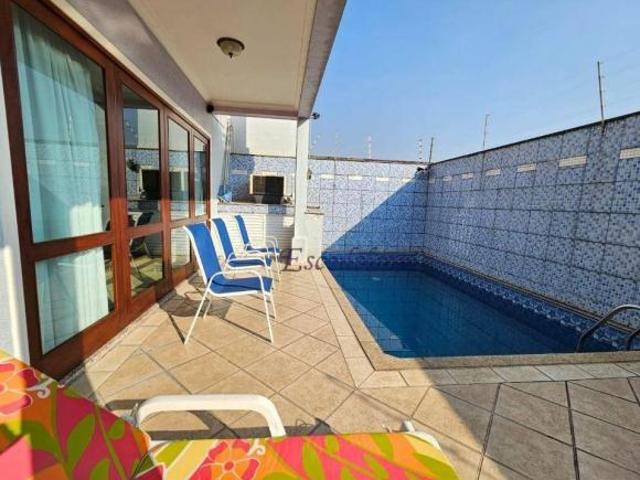 Sobrado com 4 quartos à venda, 245 m² por R$ 2.400.000 Tremembé São Paulo/SP