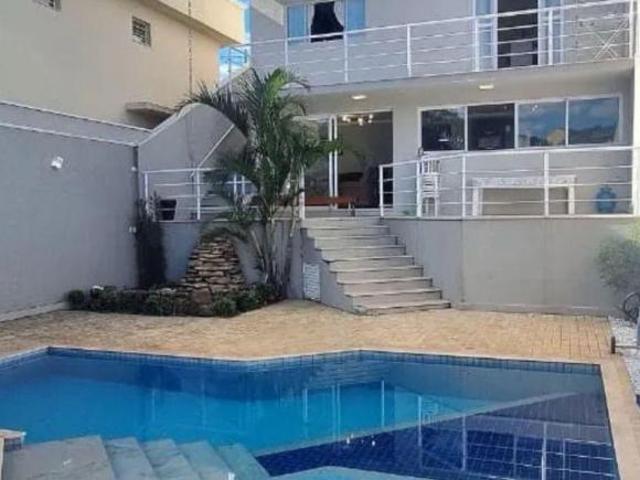 Sobrado com 4 quartos à venda, 266 m² por R$ 1.480.000 Jardim Paulista Atibaia/SP