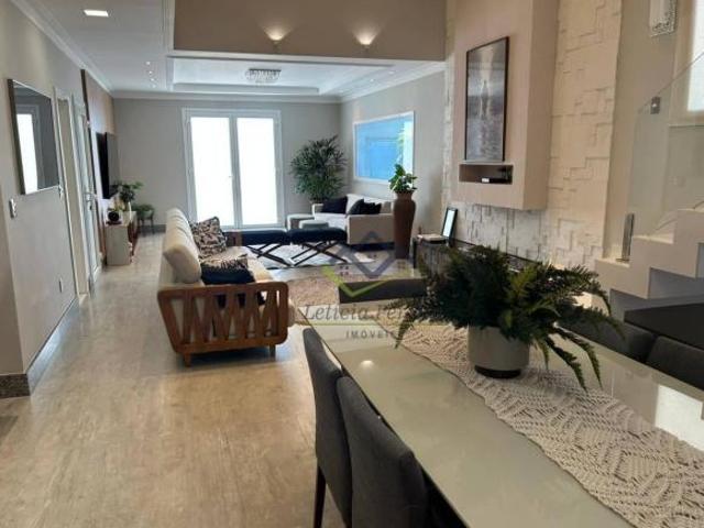 Sobrado com 4 quartos à venda, 286 m² por R$ 2.700.000 Cesar de Souza Mogi das Cruzes/SP