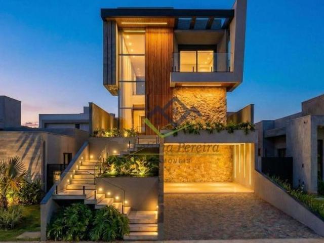 Sobrado com 4 quartos à venda, 343 m² por R$ 4.500.000 Parque Nossa Senhora do Carmo Arujá/SP