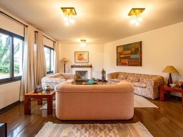Sobrado com 4 quartos à venda em Vila madalena SP