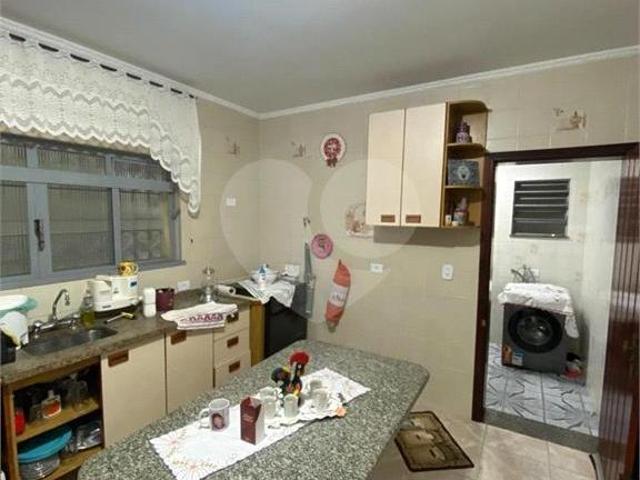 Sobrado com 4 quartos à venda em Vila nhocune SP