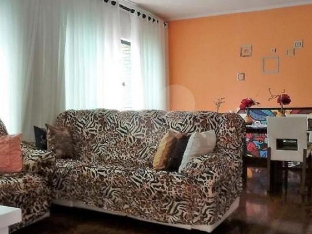 Sobrado com 4 quartos à venda em Vila nivi SP