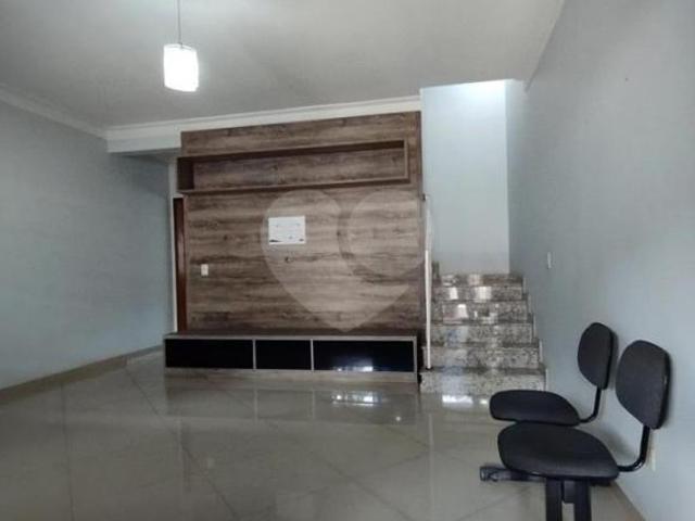 Sobrado com 4 quartos à venda em Vila albertina SP