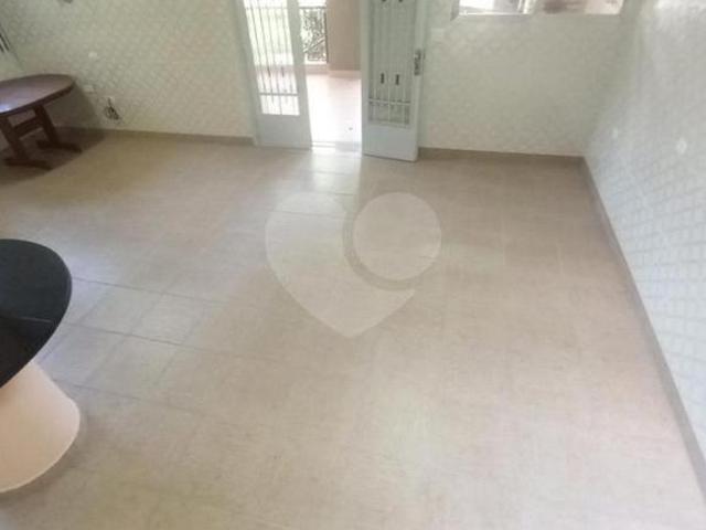 Sobrado com 4 quartos à venda em Vila albertina SP