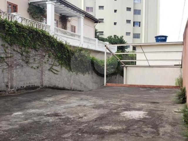 Sobrado com 4 quartos à venda em Vila alexandria SP