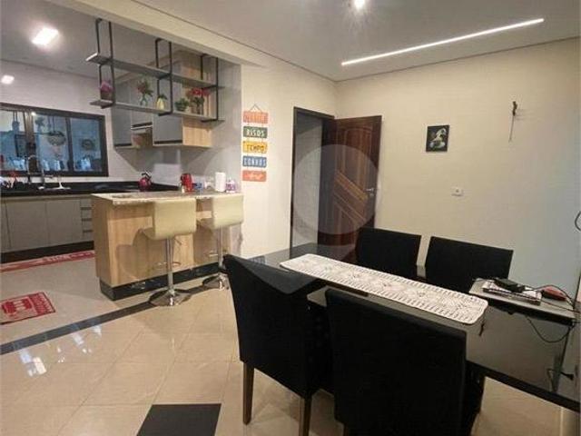 Sobrado com 4 quartos à venda em Vila camilópolis SP
