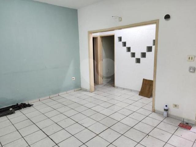 Sobrado com 4 quartos à venda em Vila Dom Pedro I SP