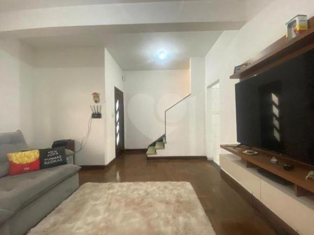 Sobrado com 4 quartos à venda em Vila gustavo SP